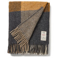 Avoca Large Model Donegal Wool Throw - Le Comptoir Irlandais