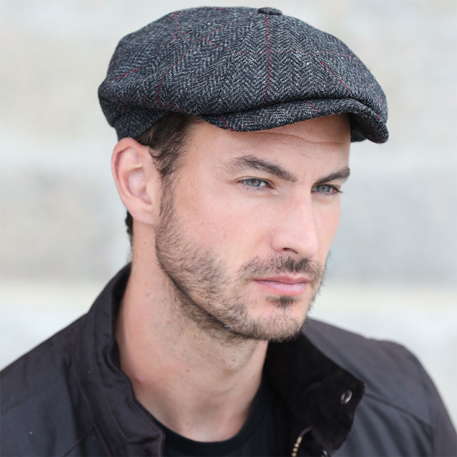 Mucros Weavers 8 Panels Grey ad Red Irish Cap - Irish Caps - Le ...