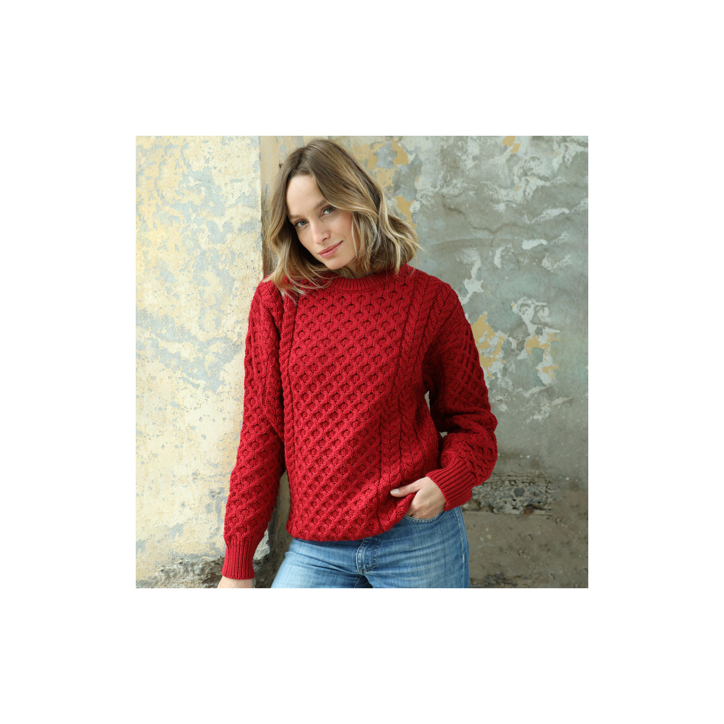 Inis Crafts Red Merino Kildare Sweater - Le Comptoir Irlandais