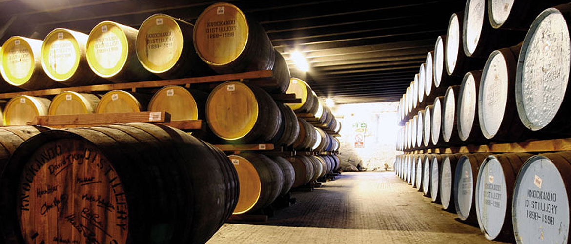 Le comptoir irlandais : la plus importante cave à whisky de France ...